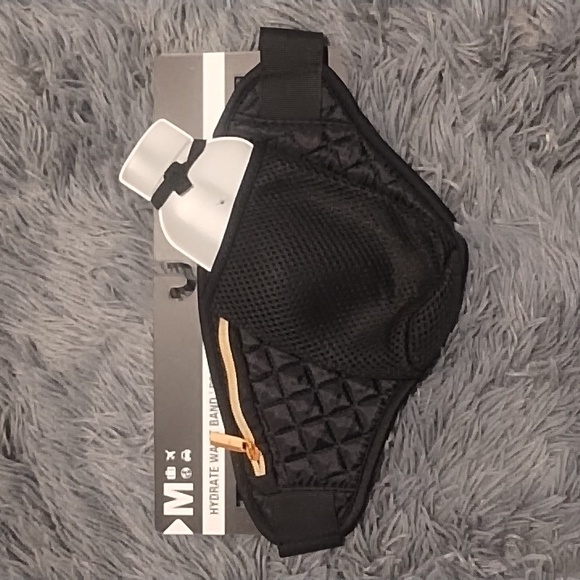 MTA Sport | Accessories | Mta Sport Black Hydration Belt | Poshmark